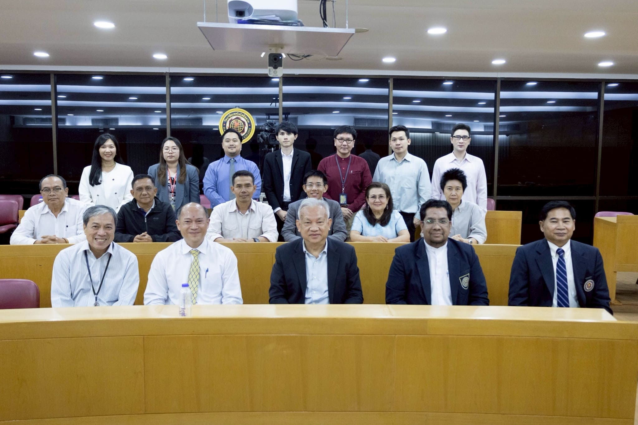 [Show Time] 73rd time Topic: From the Middle East War to Thailand ...